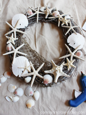 DIY Shell Wreath | Confessions of a Serial Do-it-Yourselfer