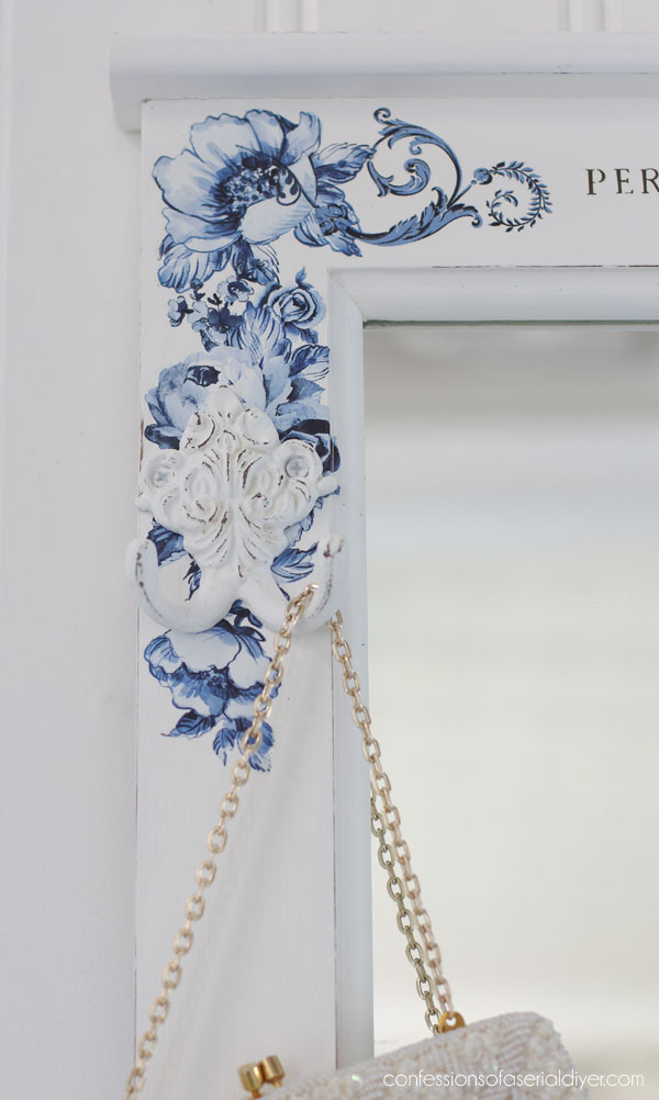 Update a Mirror with Paint and Transfers | Confessions of a Serial Do ...